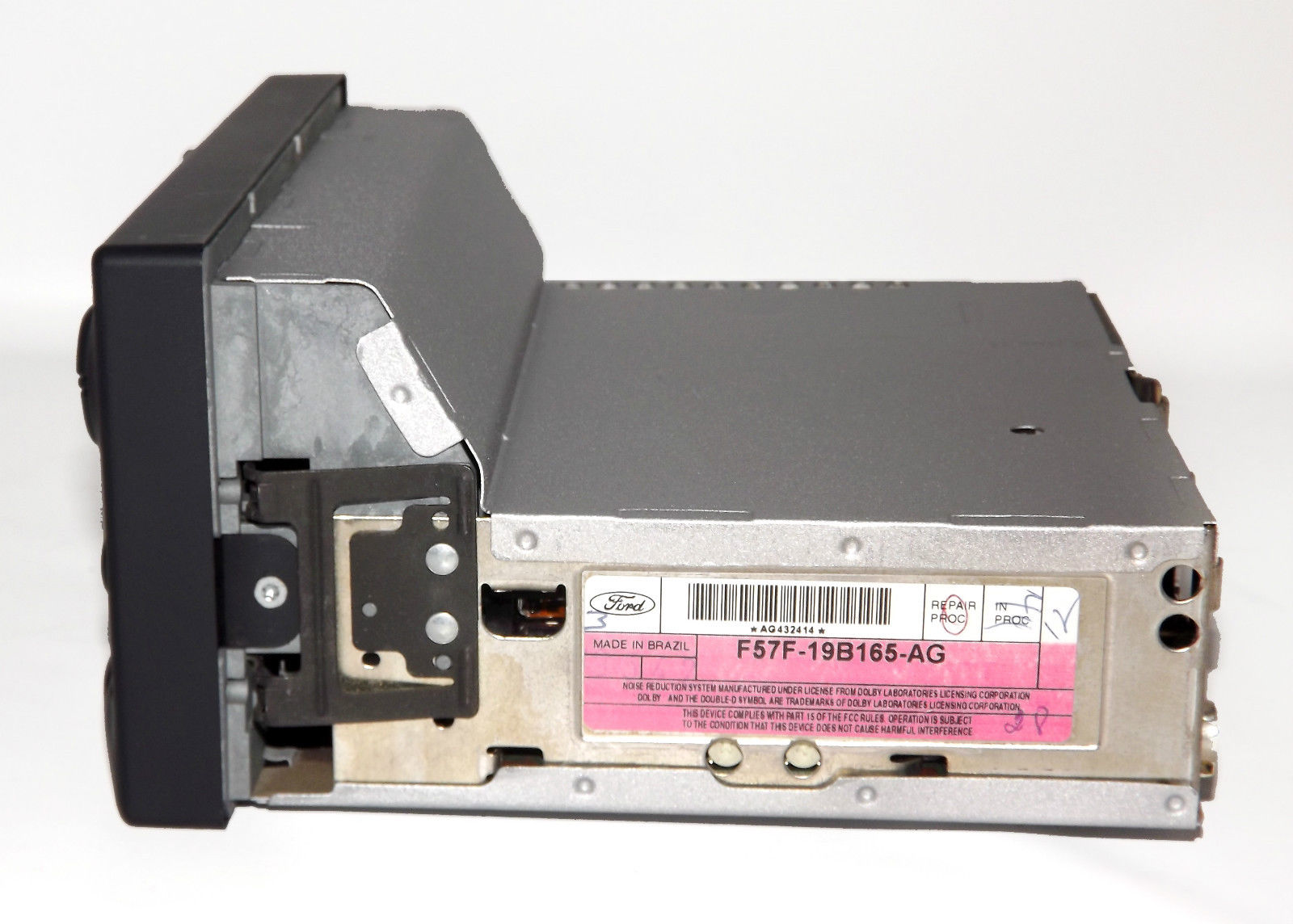 Ford 1995-2000 P100 AM FM Cassette Radio w Aux Input for iPhone - F57F ...